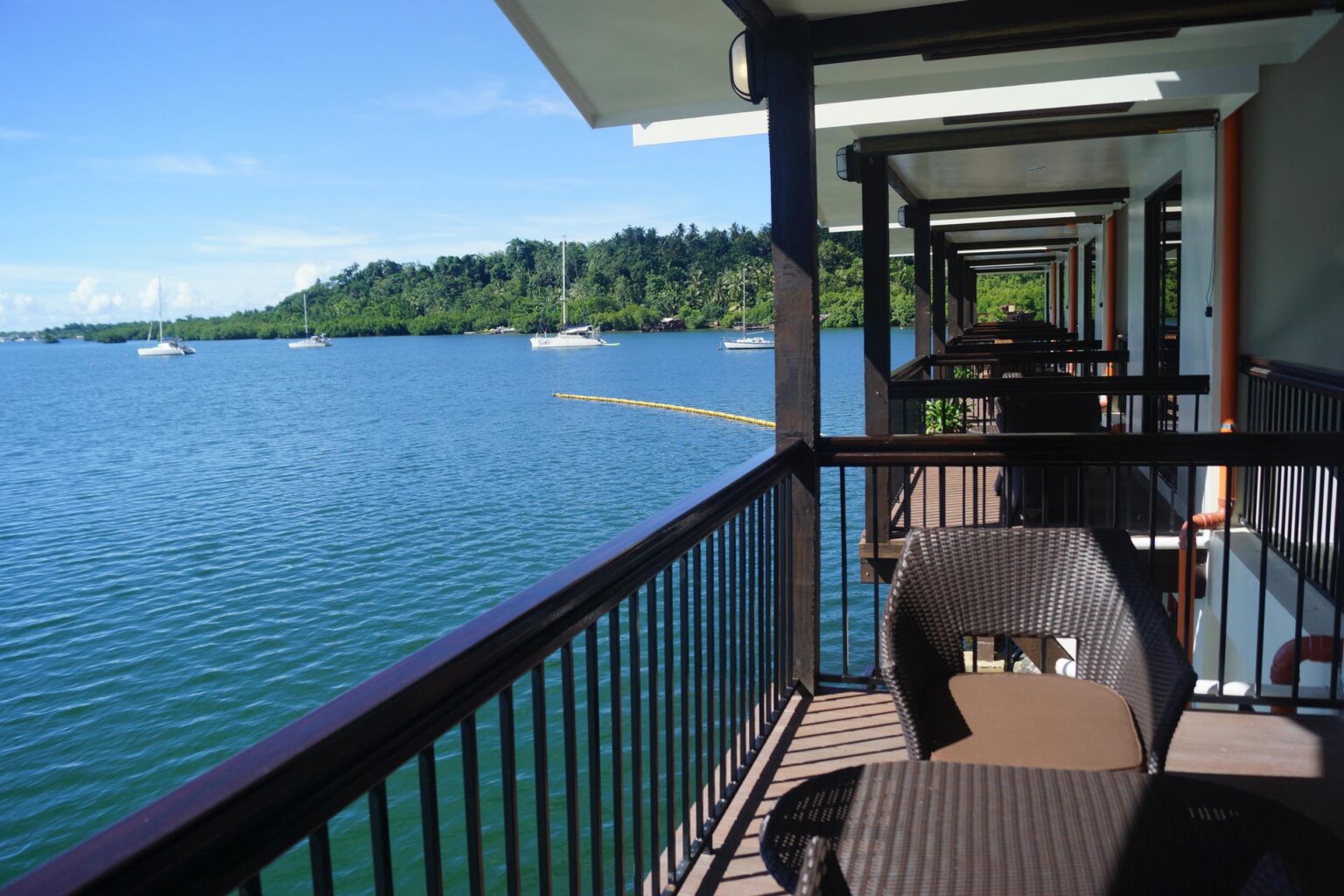 Paradises - Asian & Pacific Resorts